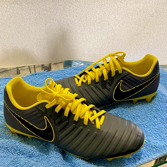 Nike | Shoes | This Tiempo Cleats Were Only Used Twice And Are In ...